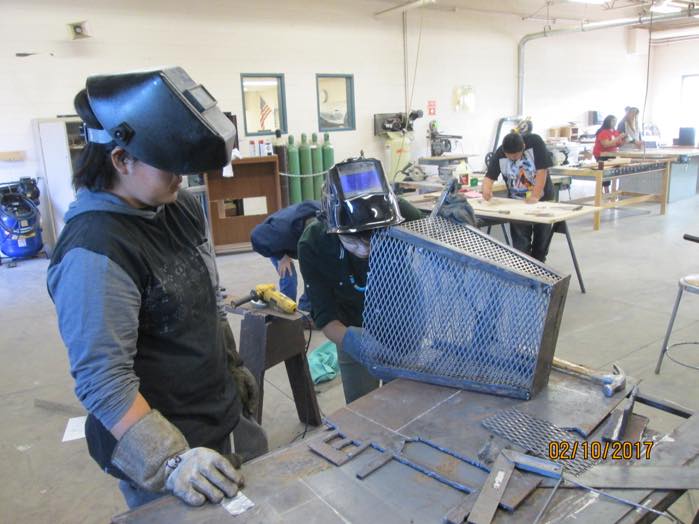 Native American Students Win Rookie Robotics Award