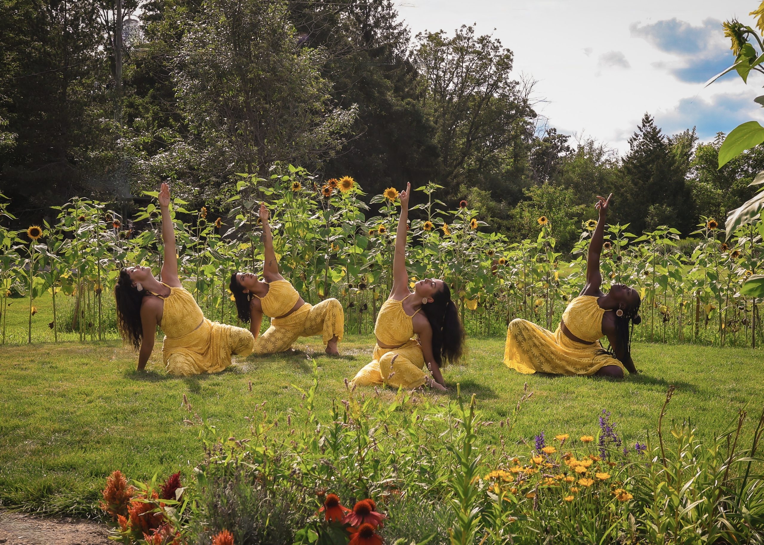 Mohawk dancer celebrates 20 years of storytelling - ICT